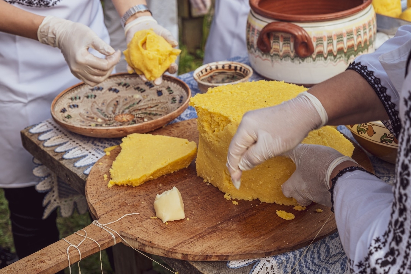 Maize Flour: A Global Culinary Journey | Freerice